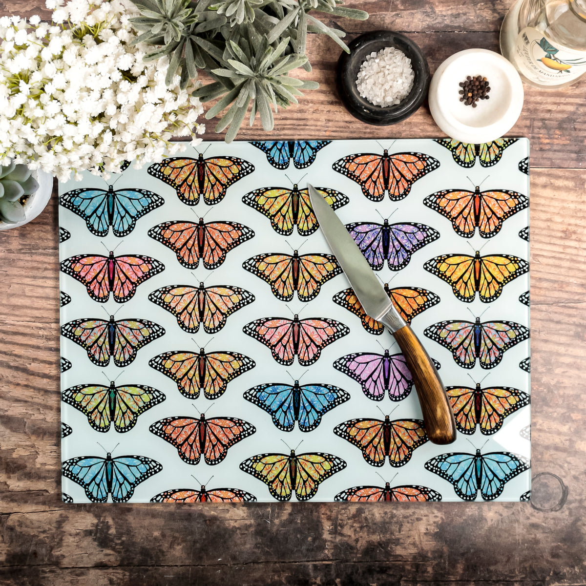 'Butterfly Flutter' Cutting Board – DoodlePippin