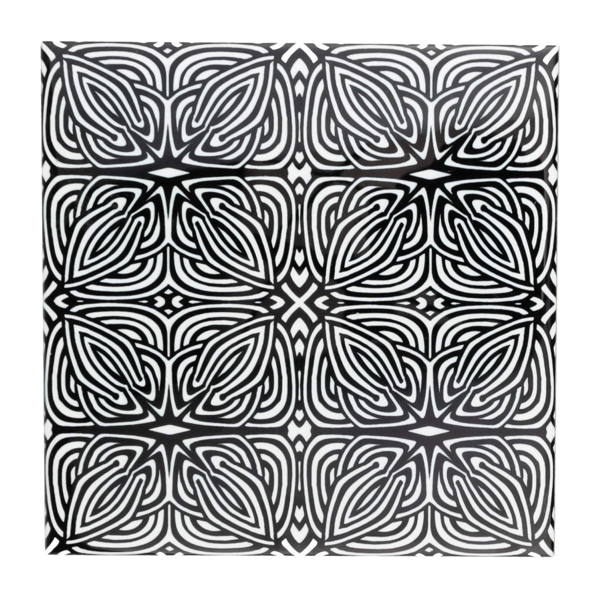 Black white "Celtic Knot" design tile – DoodlePippin